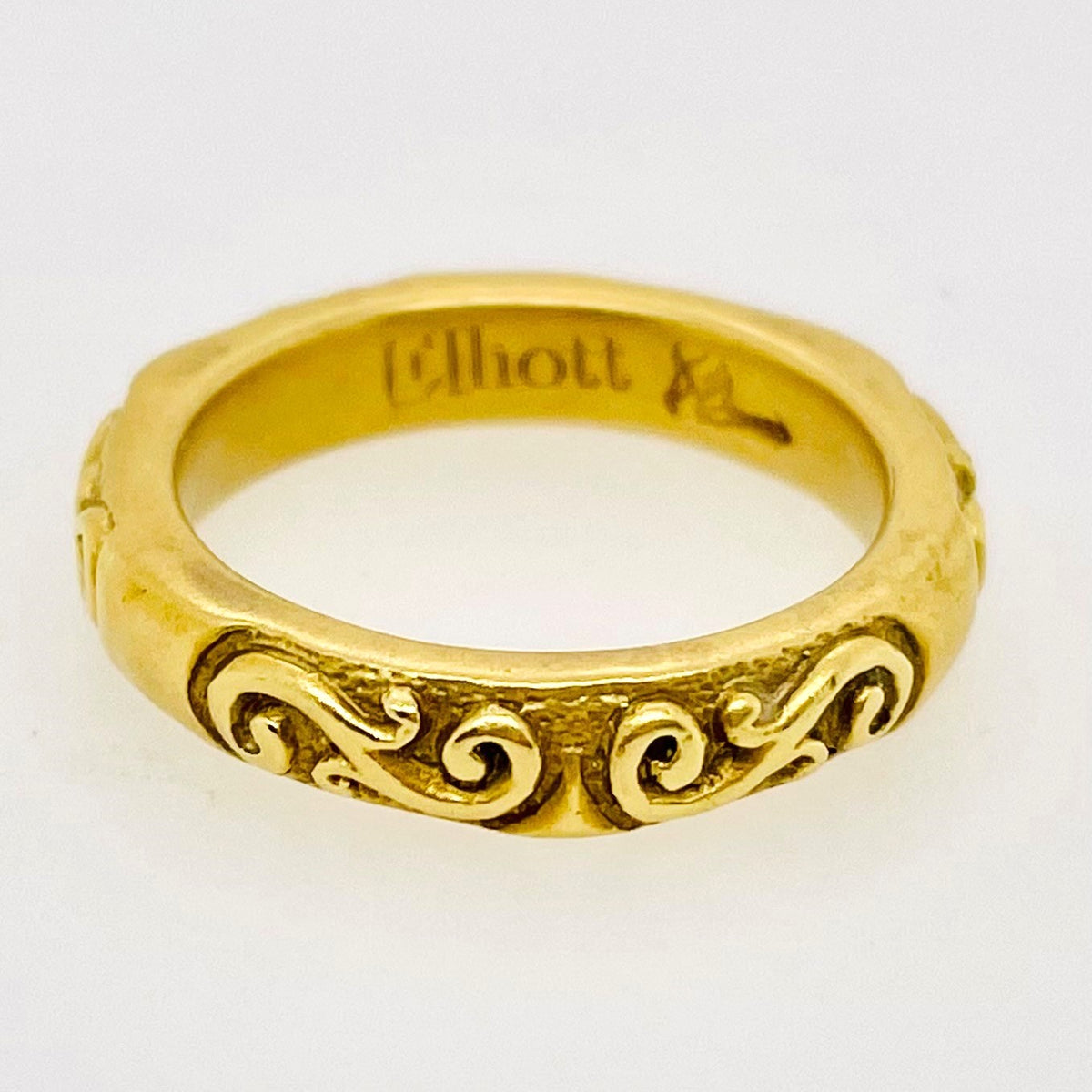 Elliott Band with Scroll Design – Huffords Jewelry